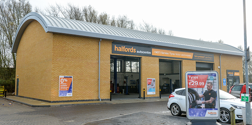 Halfords Autocentre